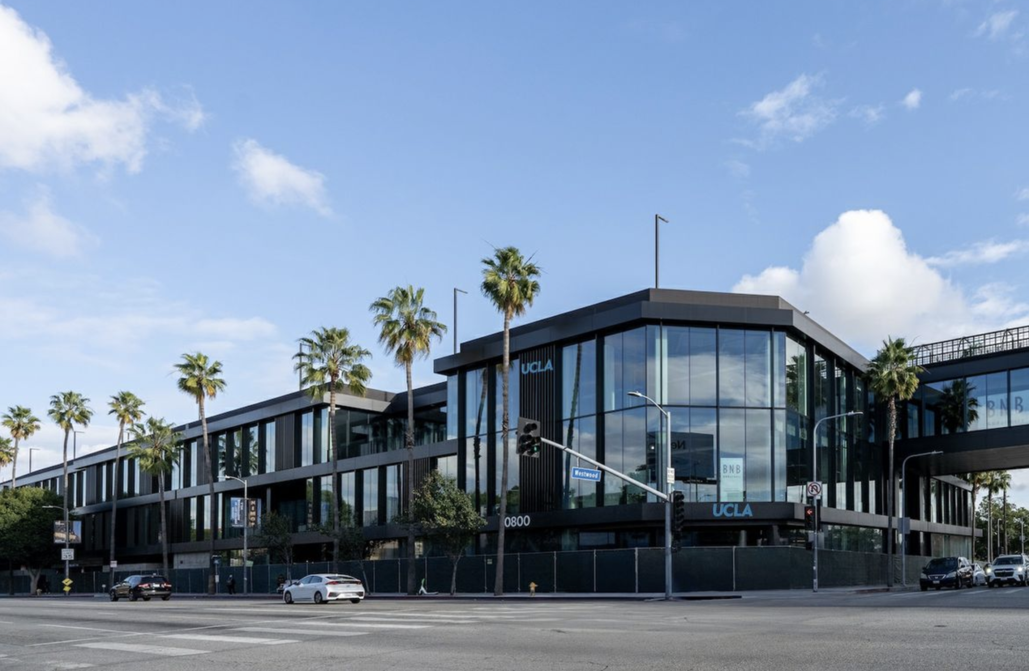 UCLA acquires L.A.’s former Westside Pavilion to transform empty mall ...
